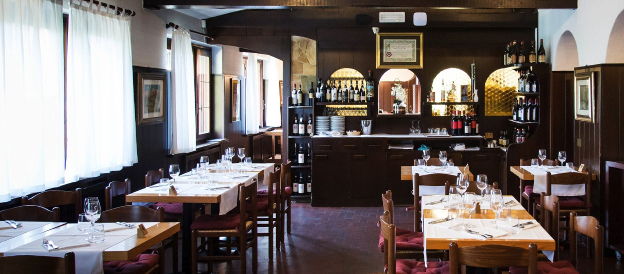 IL CROTTO DEL LUPO: DALLA MODESTA OSTERIA ALLA GEMMA GASTRONOMICA DI ...